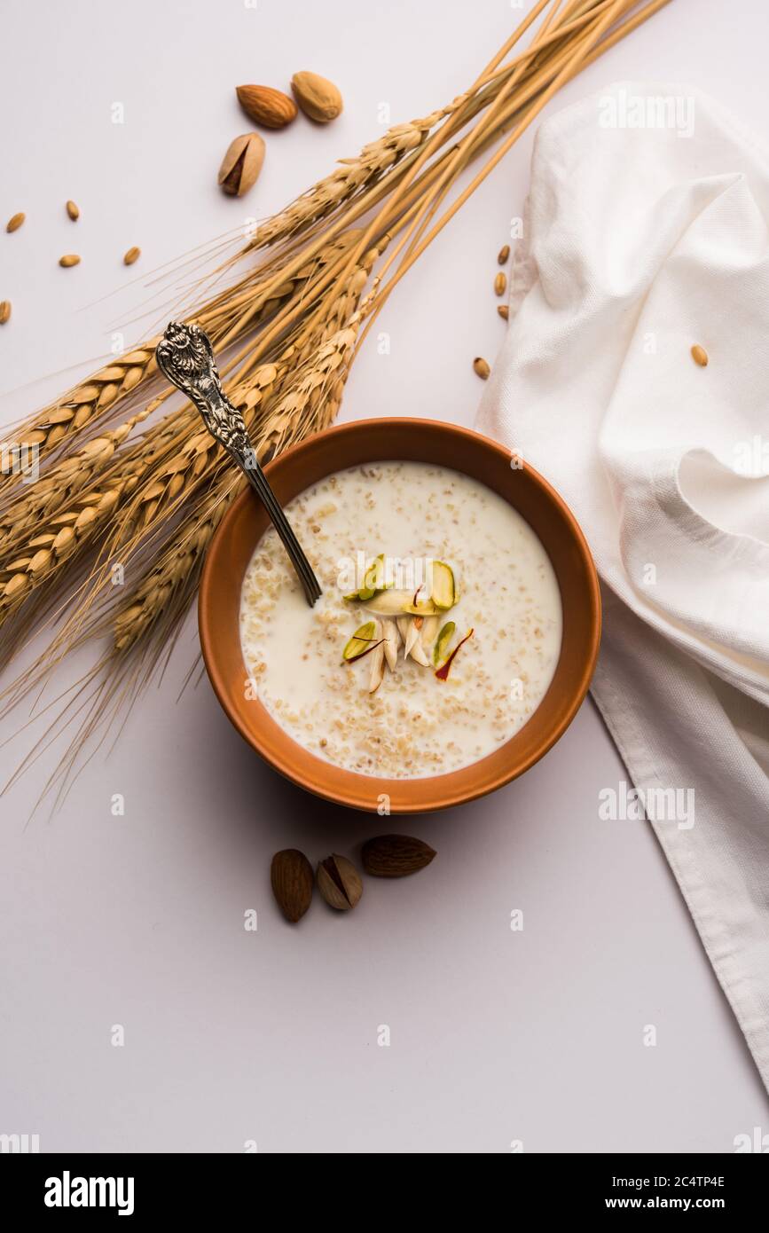 Daliya kheer or Dalia Payasam – Broken or Cracked wheat and milk ...