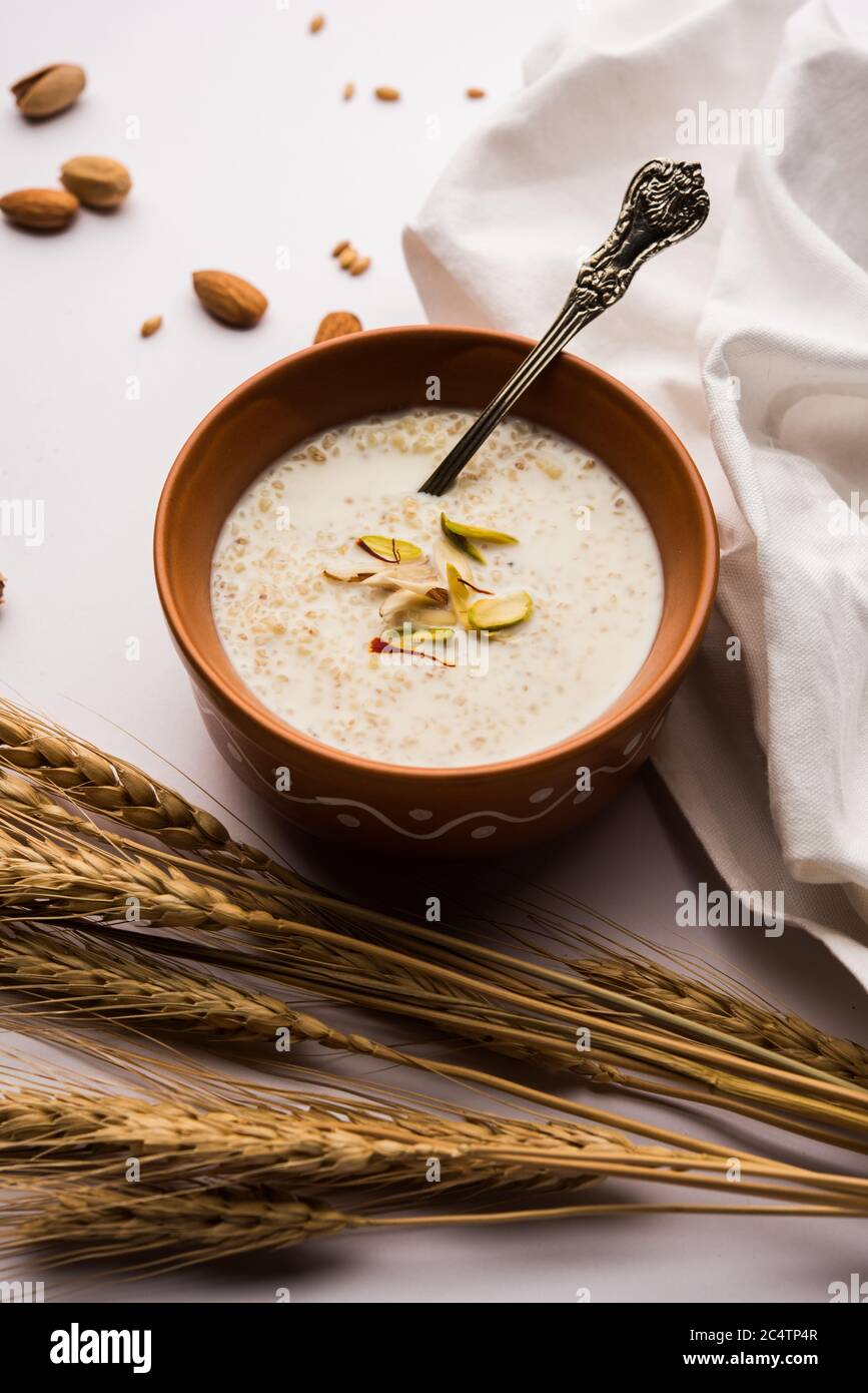Popular indian homemade sweet kheer hi-res stock photography and images ...