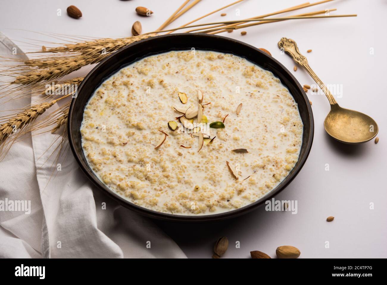 Popular indian homemade sweet kheer hi-res stock photography and images ...