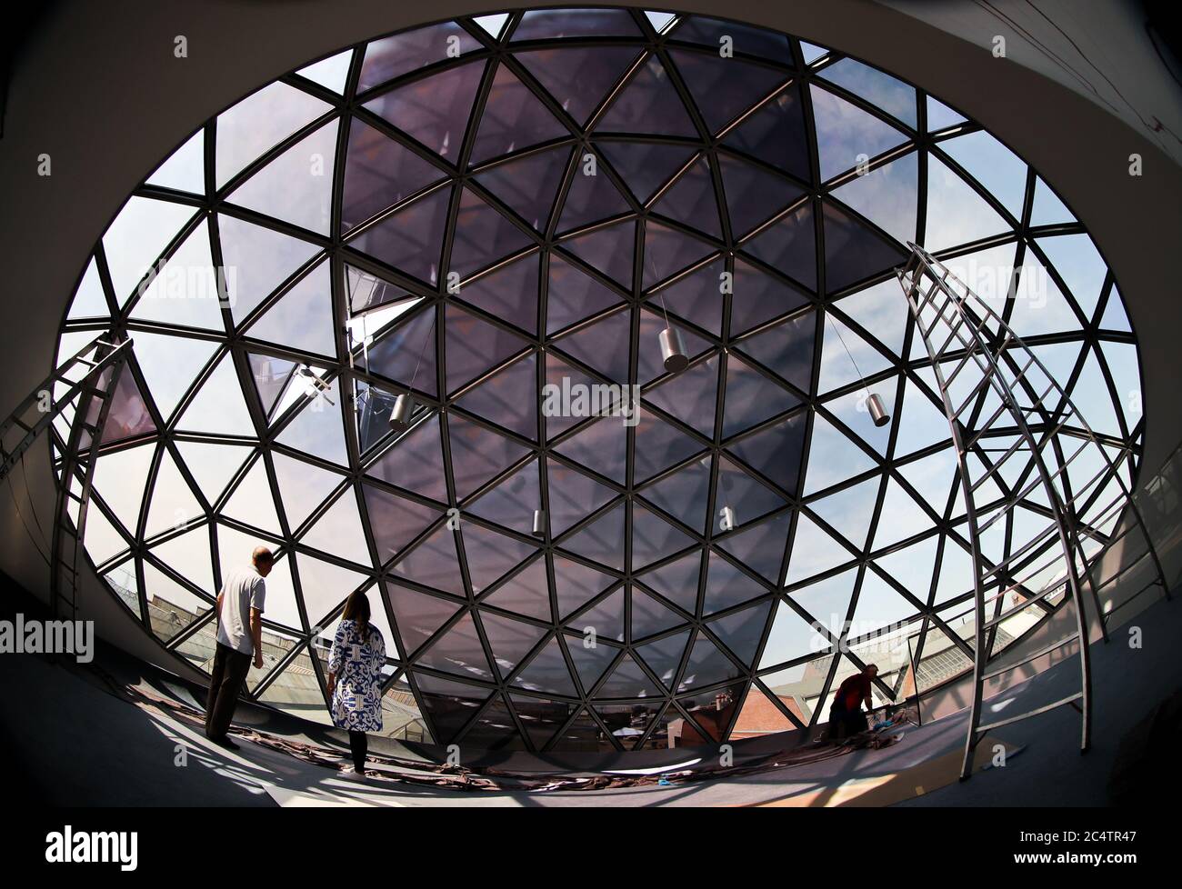 Niemeyer sphere hi-res stock photography and images - Alamy