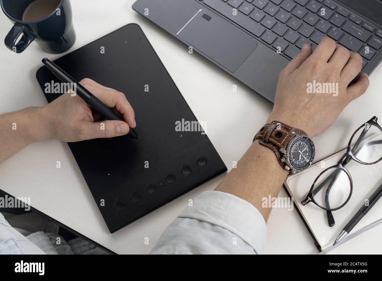 Stylus for taking notes hi-res stock photography and images - Alamy