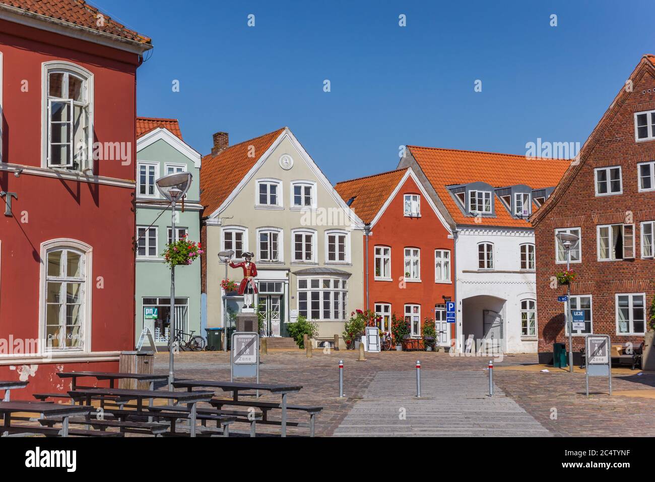 Colorful houses at the Torvet square in Tonder, Denmark Stock Photo - Alamy