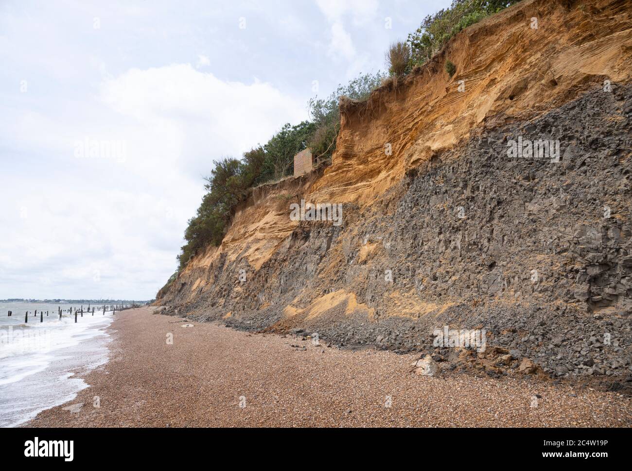 Erosion coastline hi-res stock photography and images - Alamy
