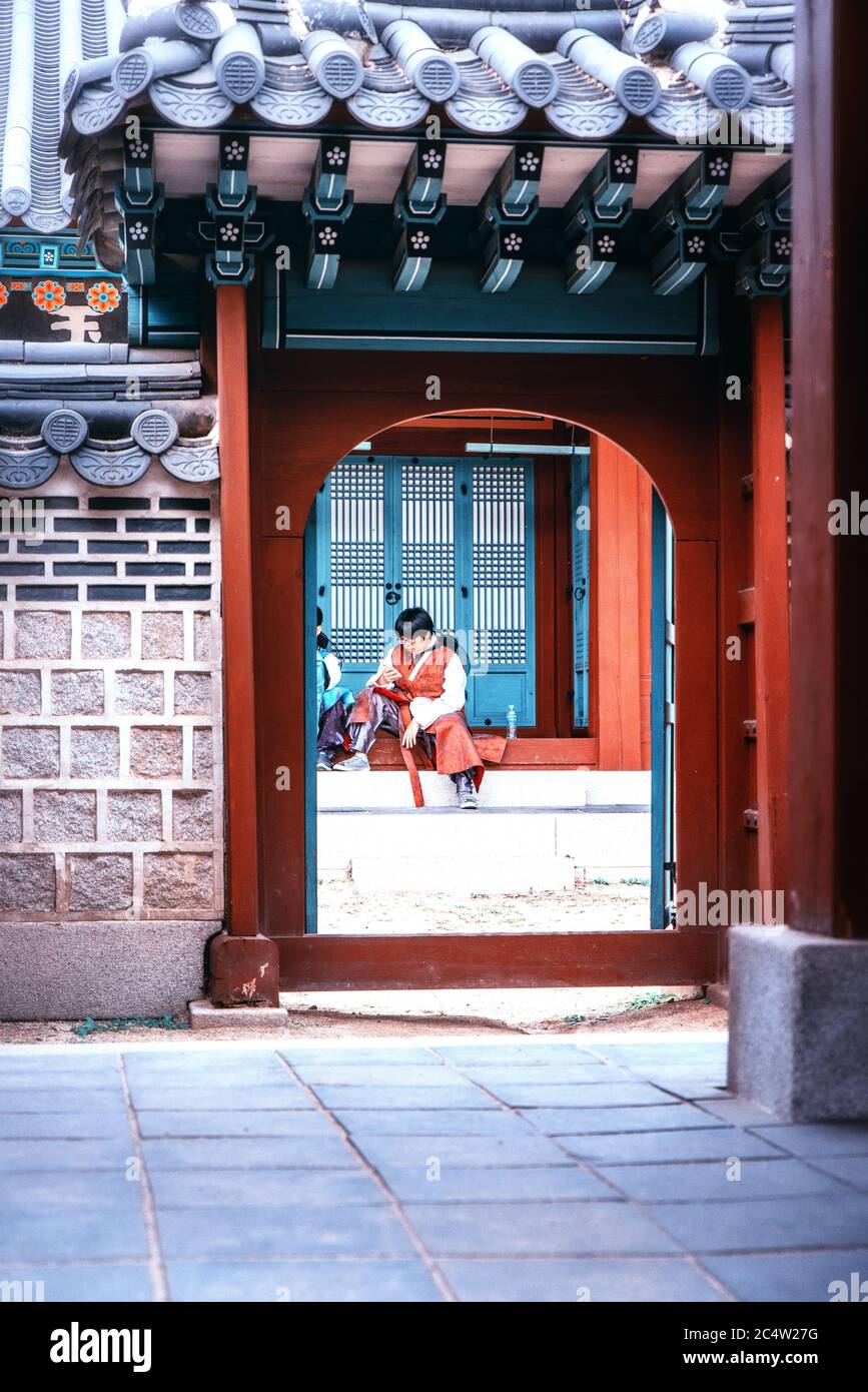South korea, family structure hi-res stock photography and images - Alamy