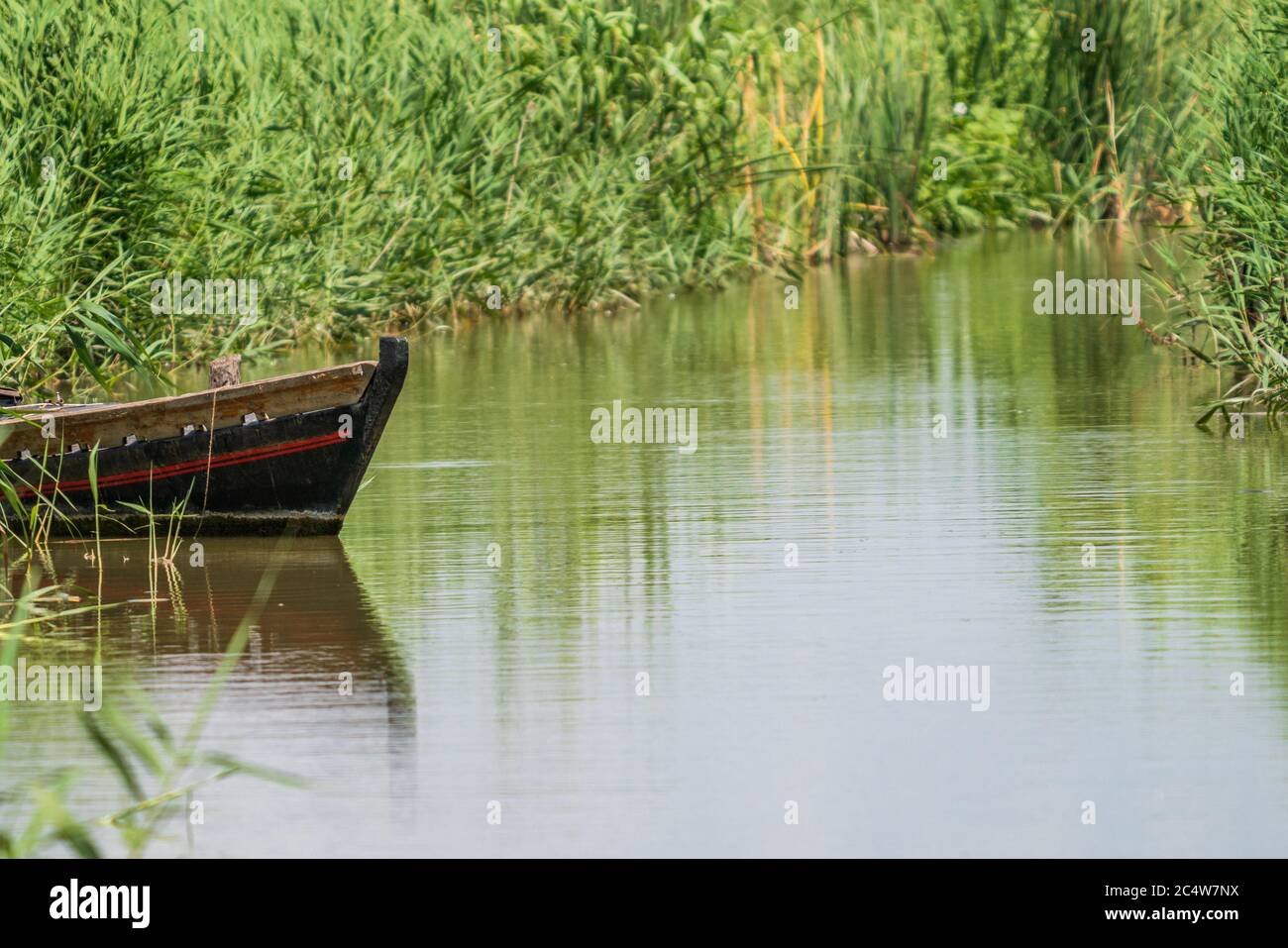 Entering the canal hi-res stock photography and images - Alamy