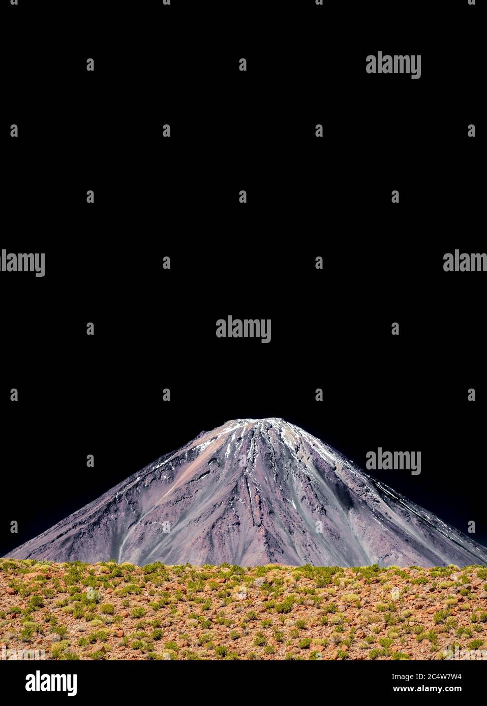 Land pyramid hi-res stock photography and images - Alamy