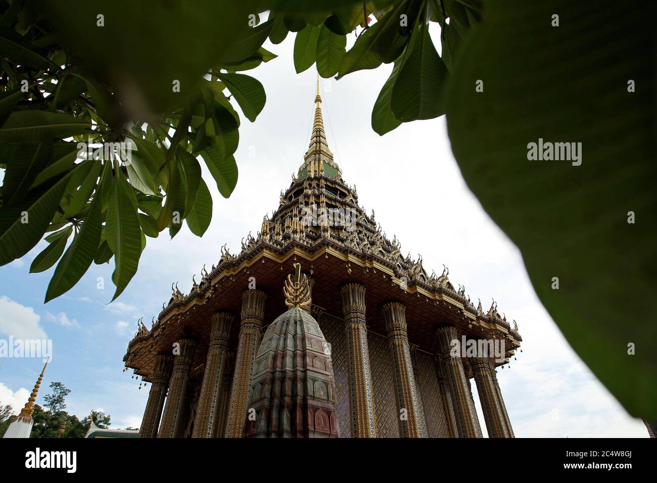 Saraburi, Thailand. 8th Aug, 2010. Wat Phra Phutthabat Ratchaworamahaviharn known as the "temple ...