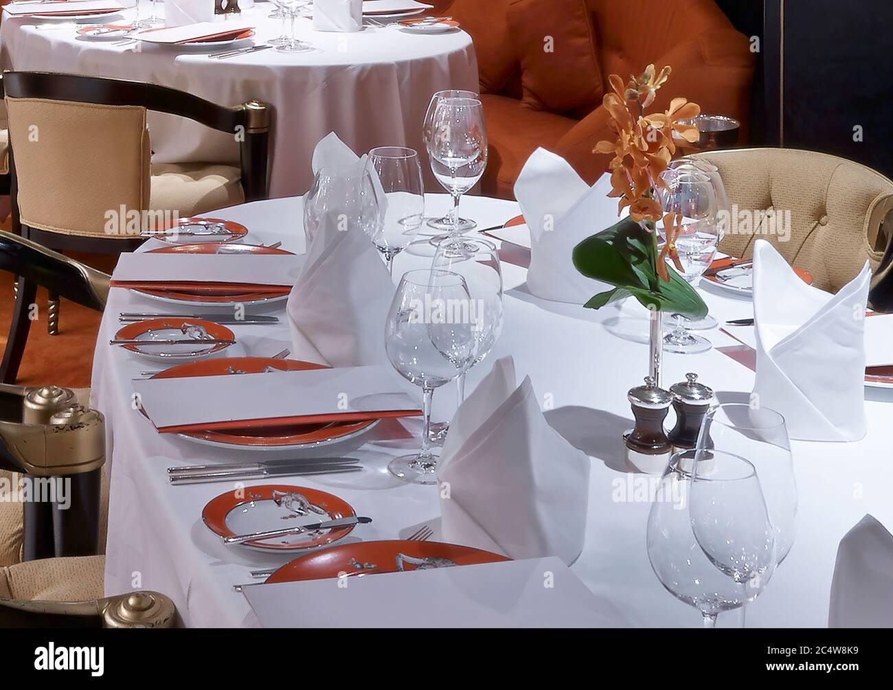 Luxury Interior With Elegant Table Settings Stock Photo - Alamy Luxury Interior With Elegant Table Settings Stock Photo - Alamy