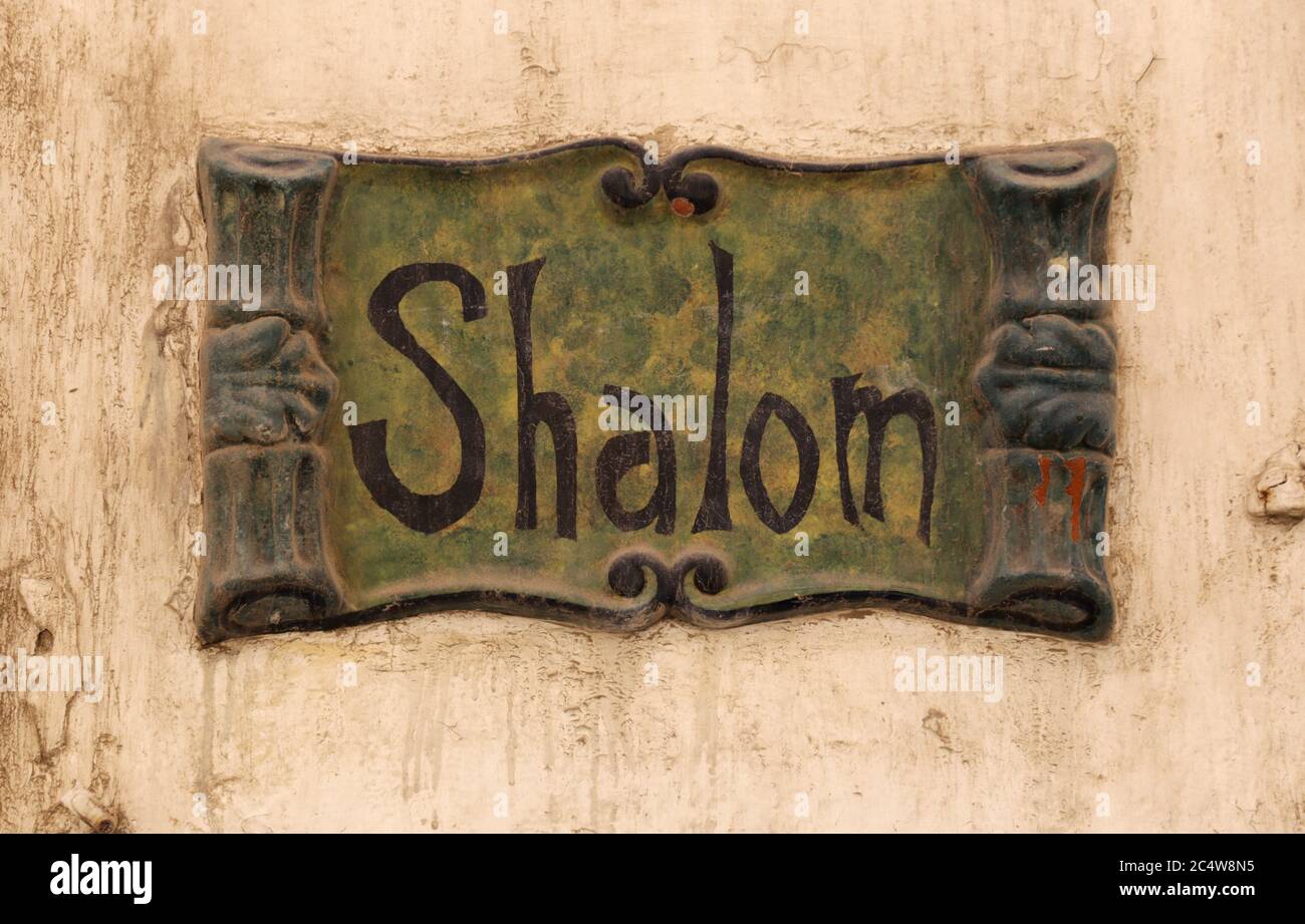 Valletta. Malta. Old Town. Ceramic plaque on the wall of the house ...