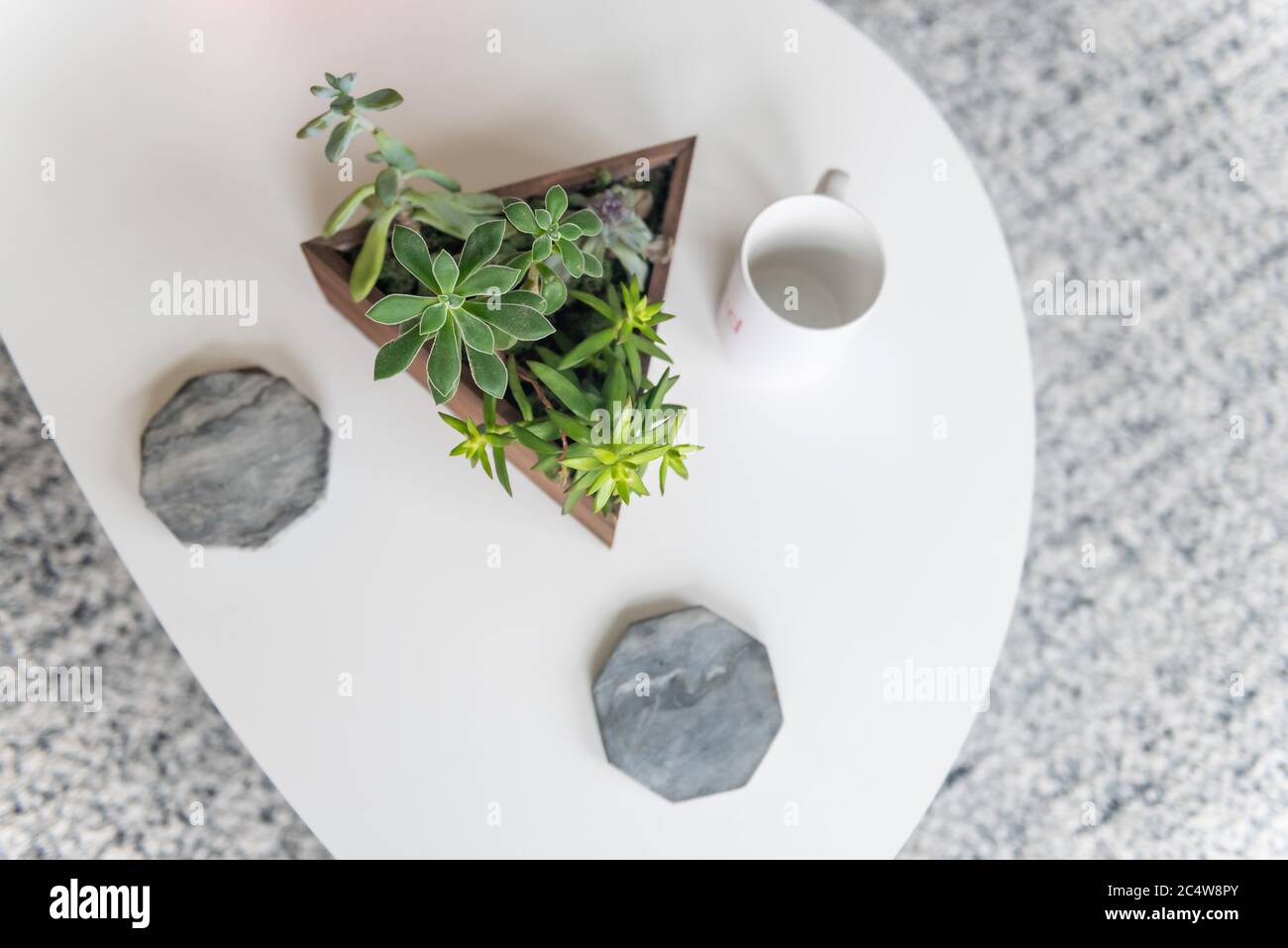 Triangle flower hi-res stock photography and images - Alamy