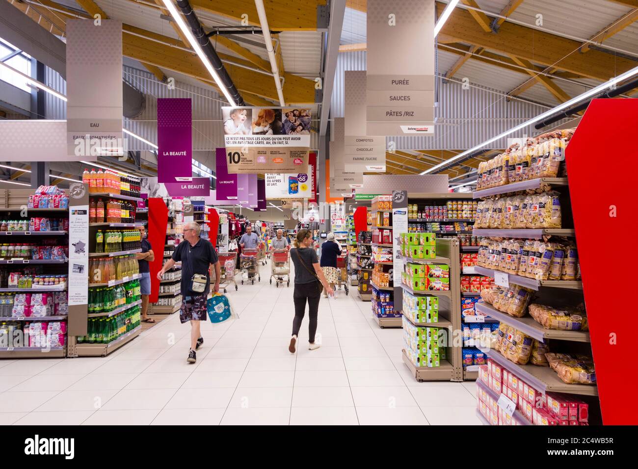 Intermarche supermarket, Dinard, Brittany, France Stock Photo - Alamy