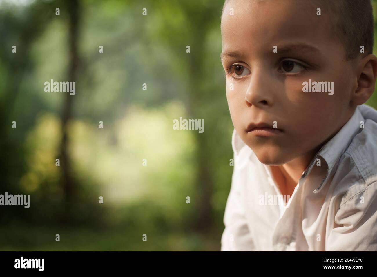 portrait of a sad boy Stock Photo - Alamy