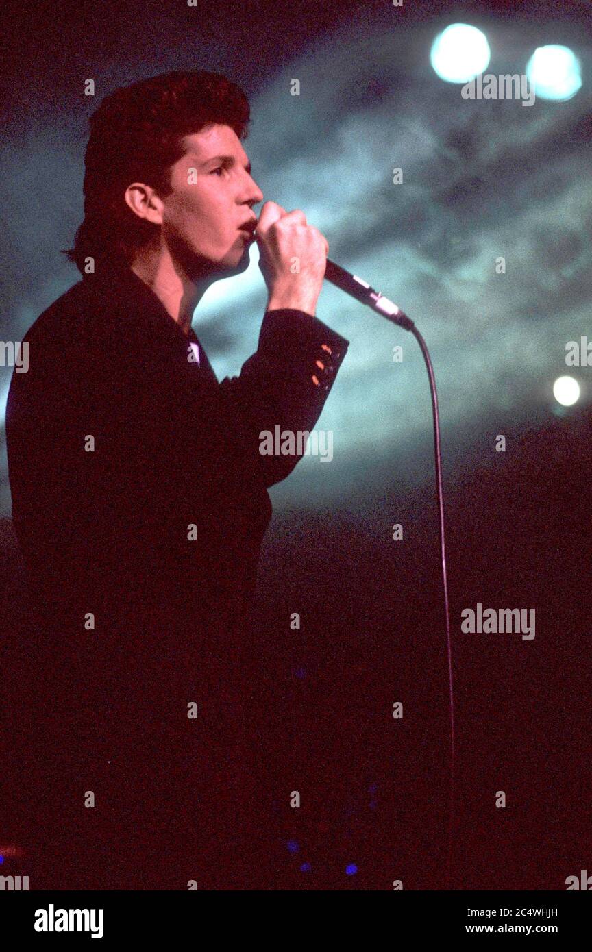 Simon Climie from Climie Fisher live at the Dominion. London, November ...