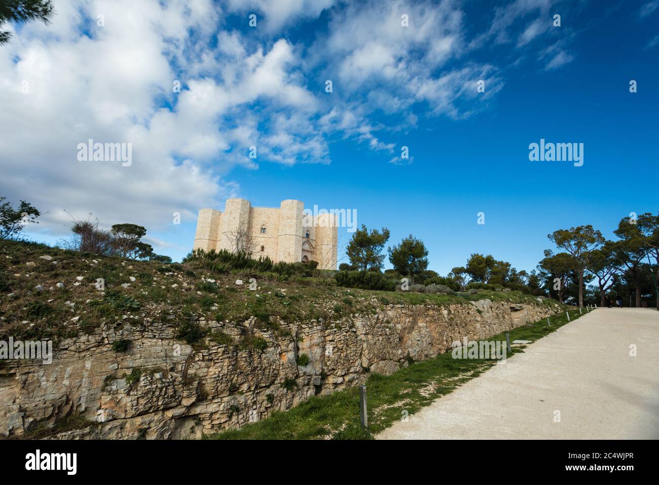 Ancient fortress of Castel del Monte, Italy Stock Photo - Alamy