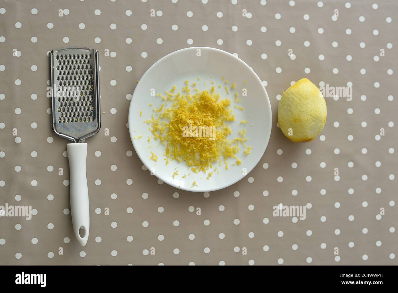 Lemon zest recipe hi-res stock photography and images - Alamy