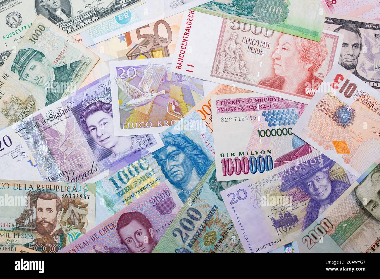Banknotes from different countries hi-res stock photography and images ...