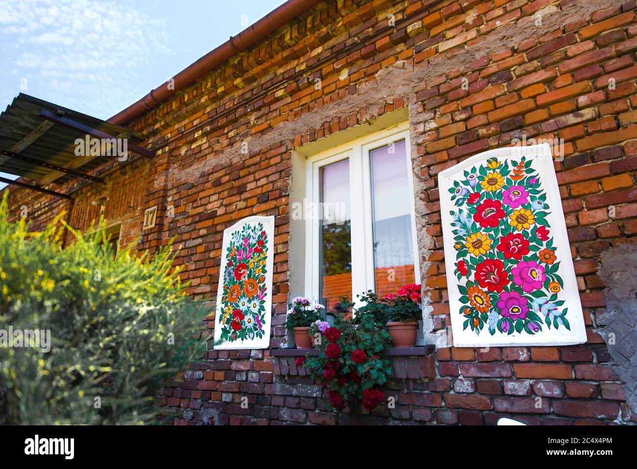 Painted village zalipie poland hi-res stock photography and images - Alamy