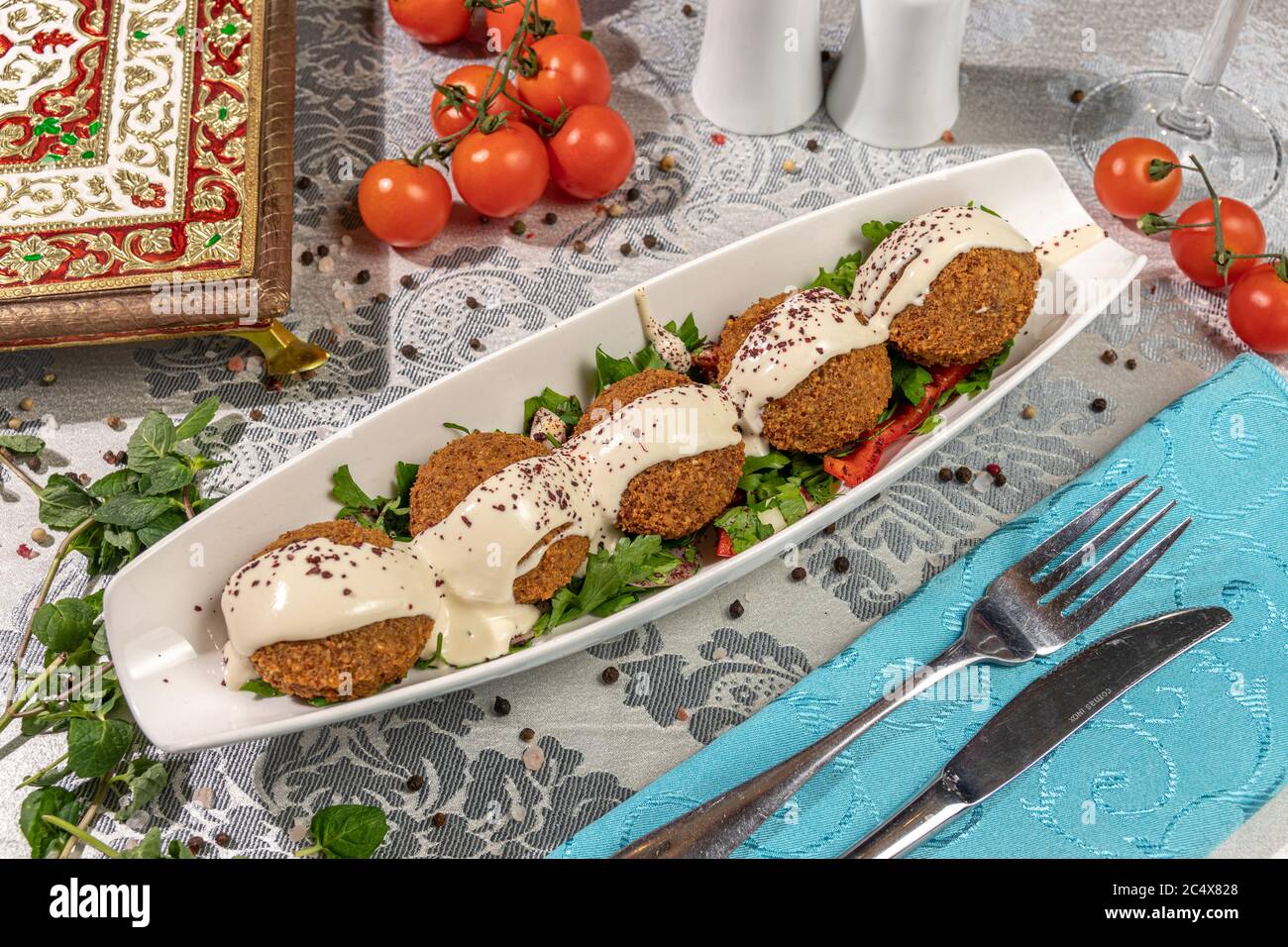 Fresh traditional falafel wrap hi-res stock photography and images - Alamy