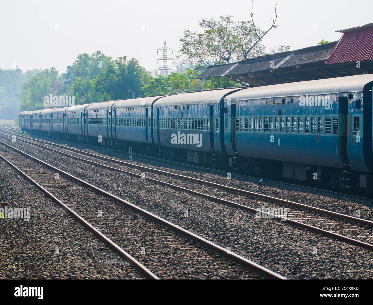 Blue train carriage india hi-res stock photography and images - Alamy