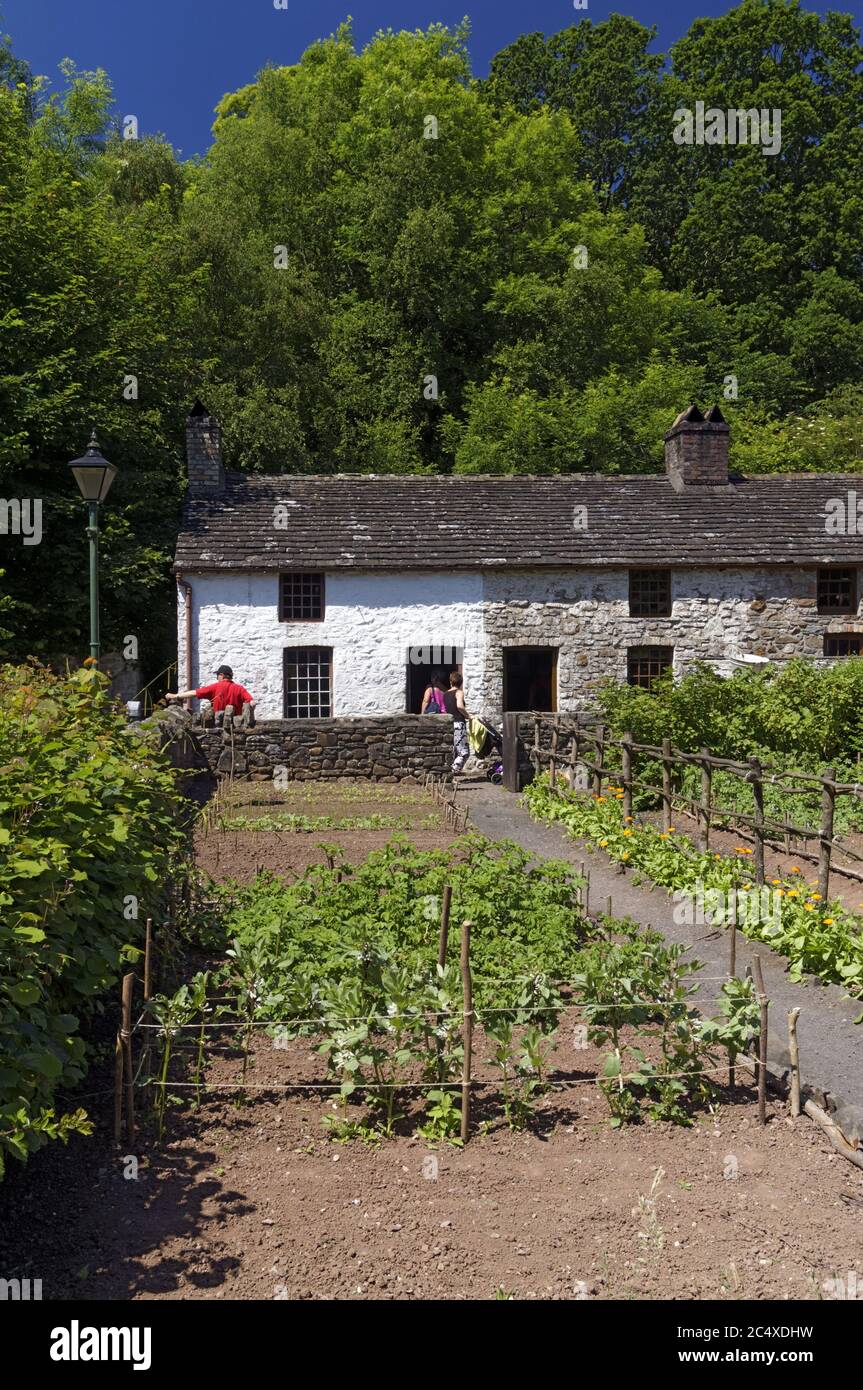 Rhyd y car terrace hi-res stock photography and images - Alamy