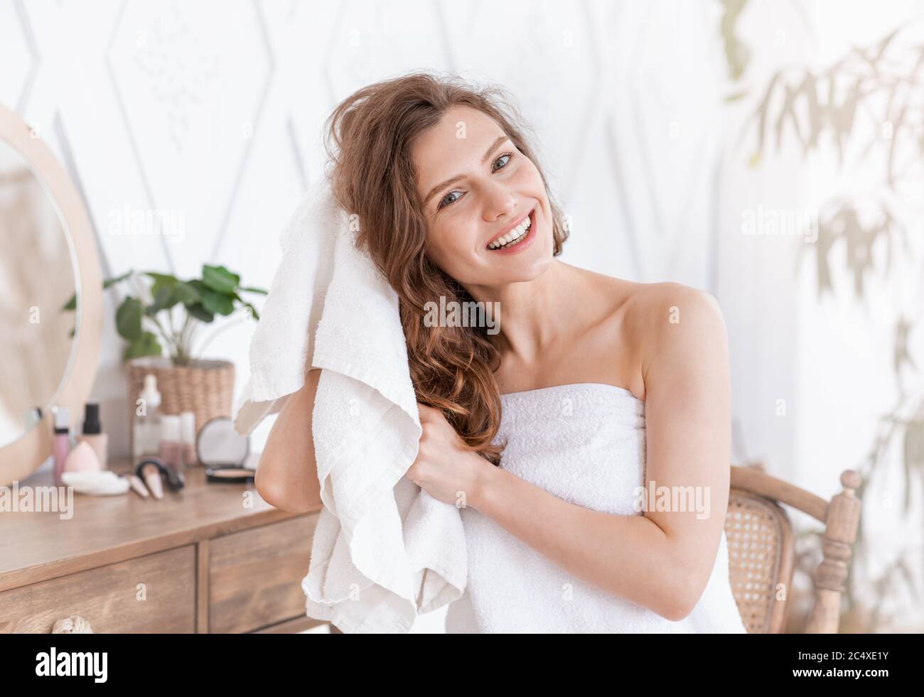 Woman Shower Drying High Resolution Stock Photography and Images - Alamy