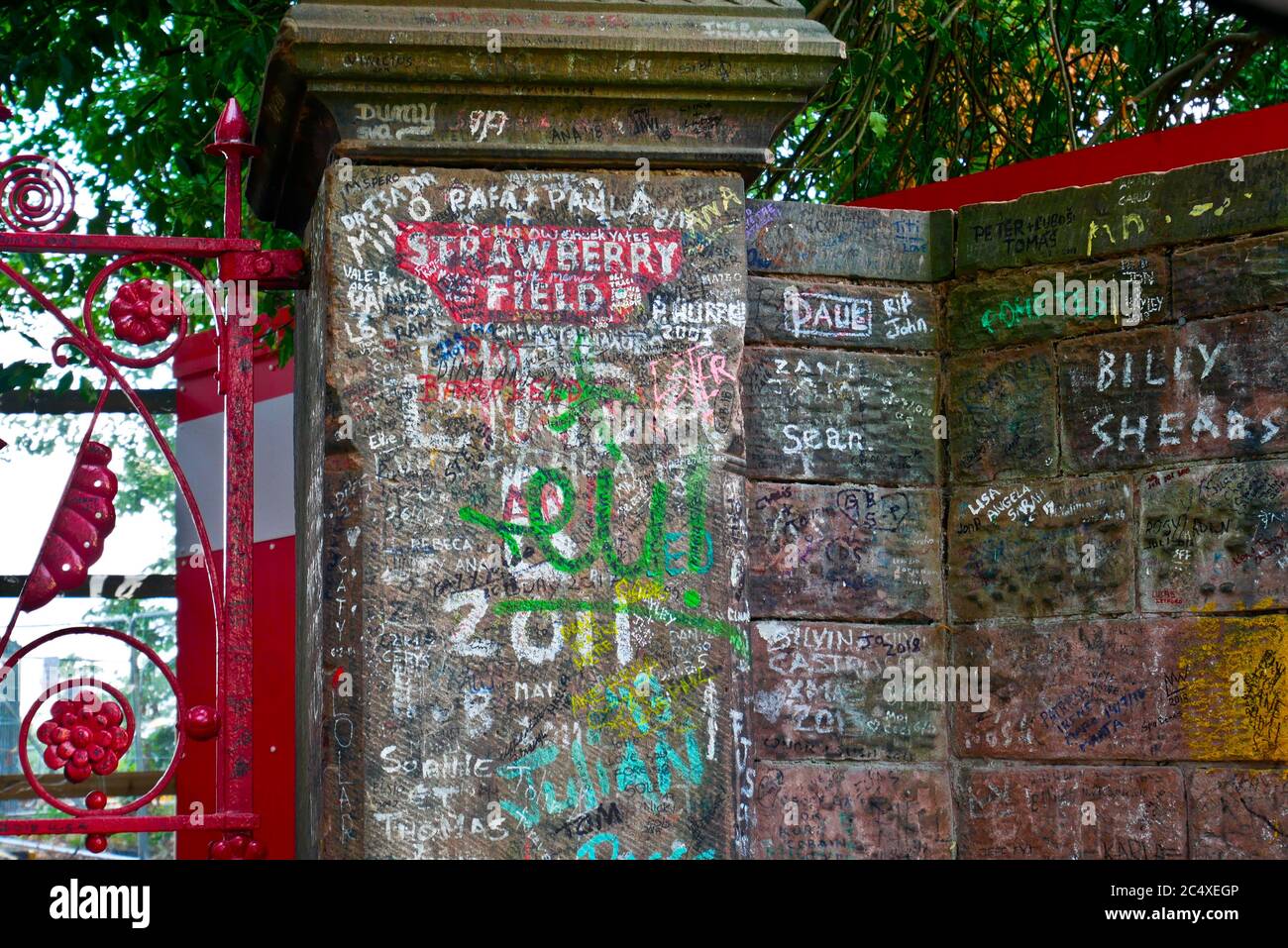 Beatles Penny Lane Liverpool Metal Gate Good Journey – Adventures