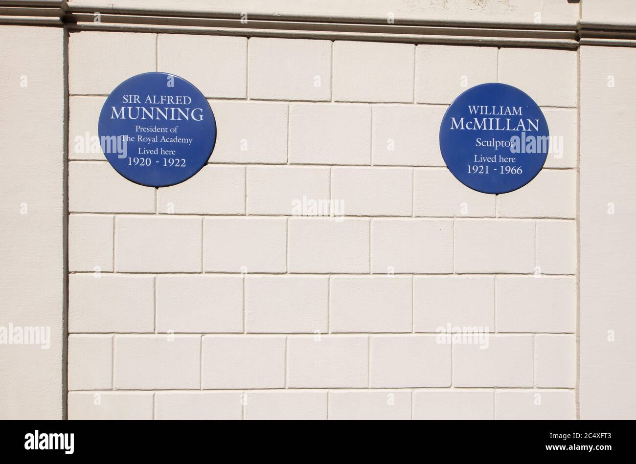 English Heritage Blue plaques for Sir Alfred Munning and William ...