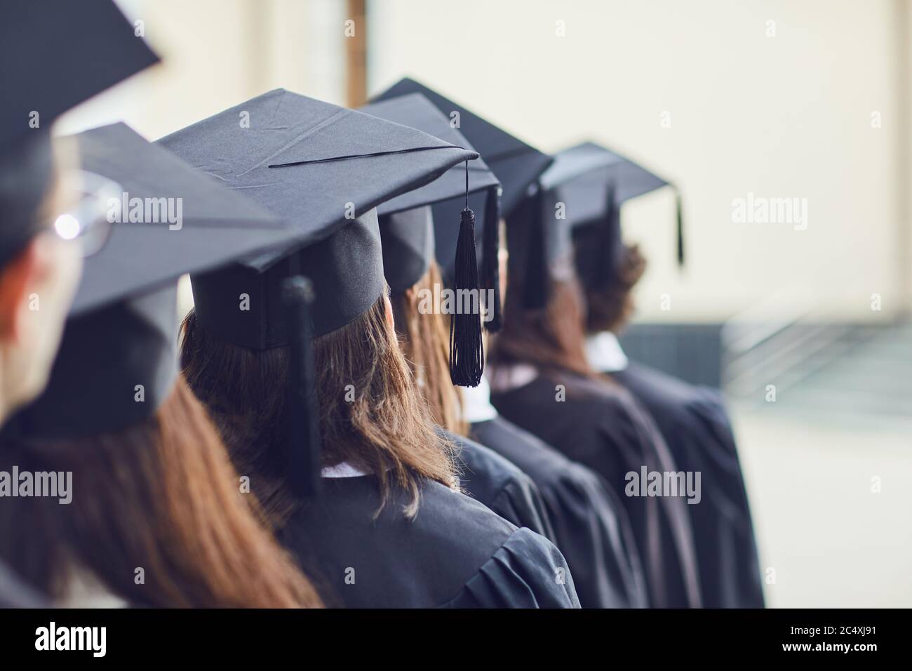 University graduates certificate hi-res stock photography and images ...