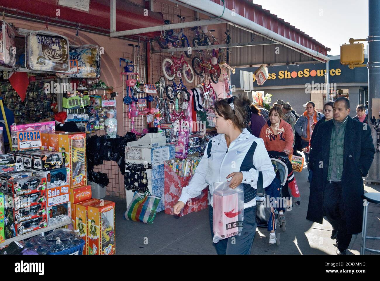 Mexican Shop Front High Resolution Stock Photography and Images - Alamy