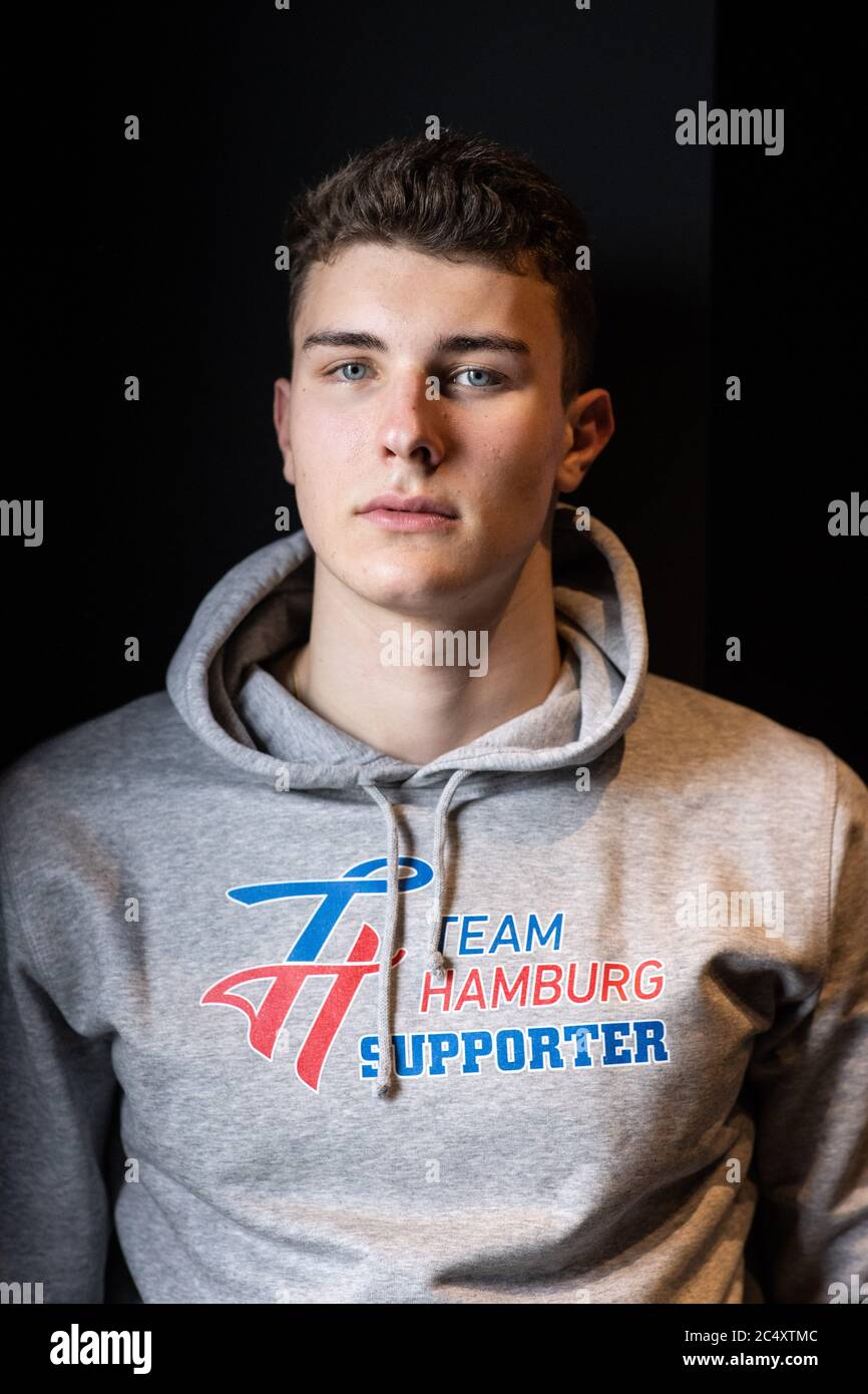 Hamburg, Germany. 25th May, 2020. Rafael Miroslaw, swimmer Team Germany ...