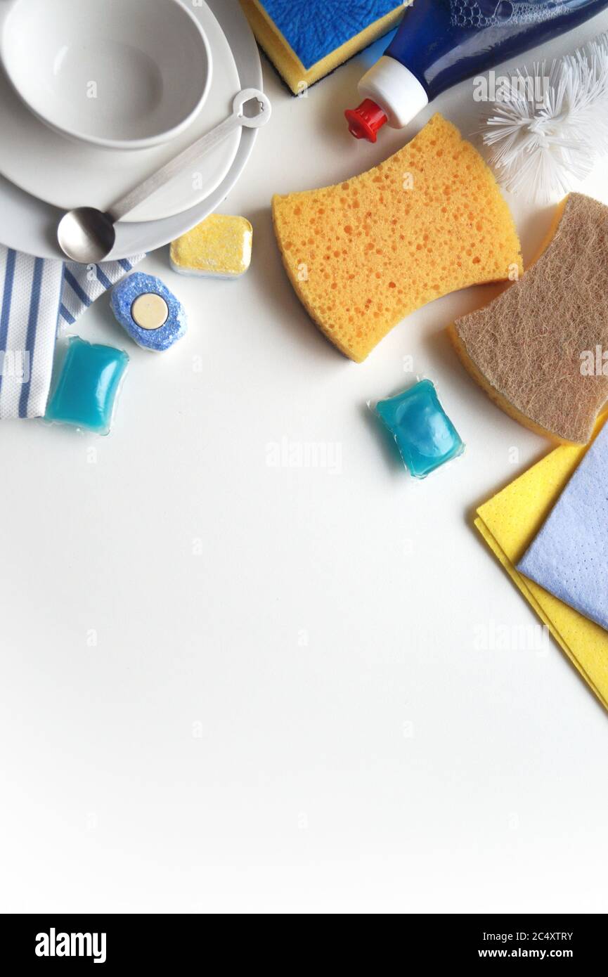 Dish washing hi-res stock photography and images - Alamy