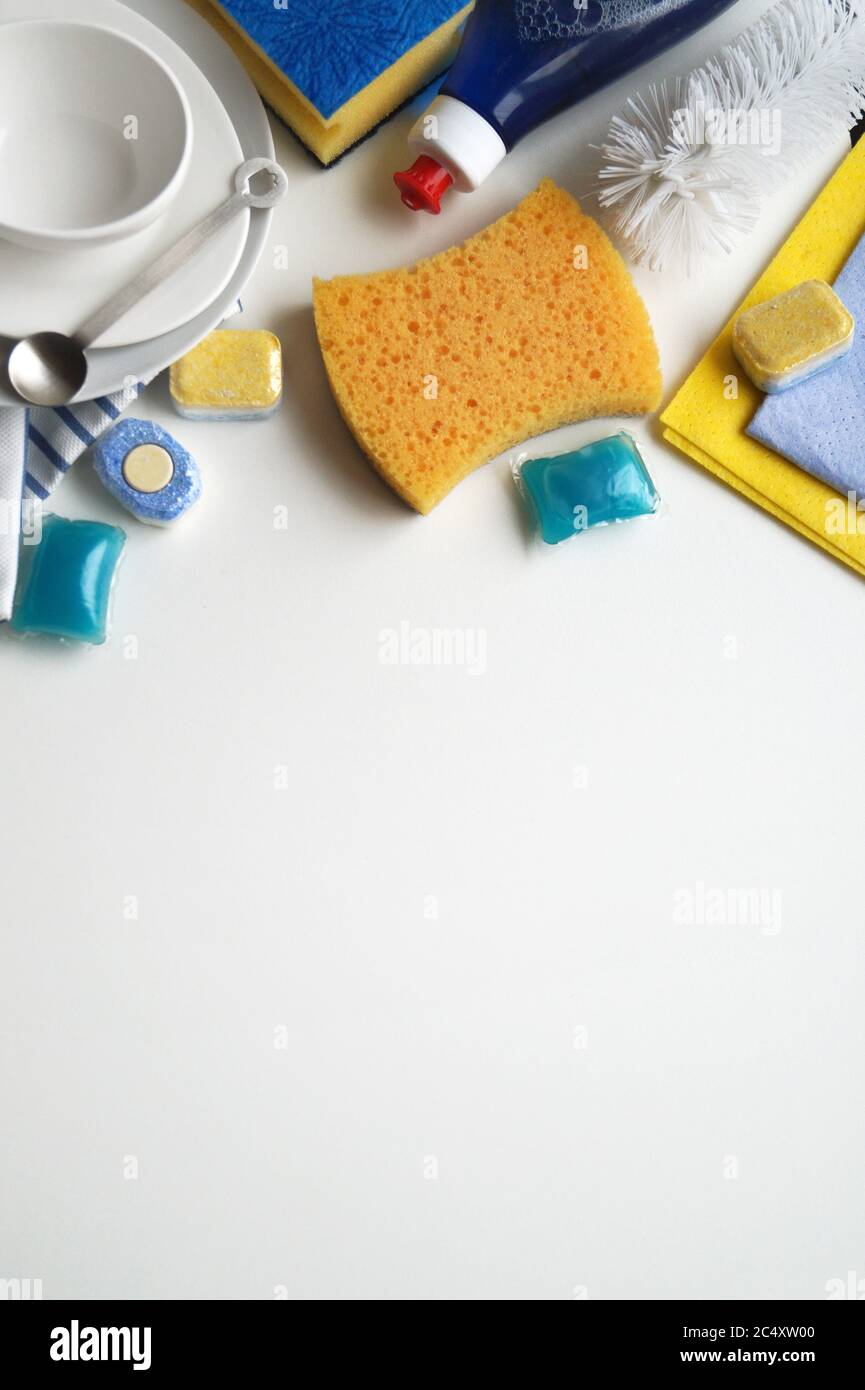 Dish washing machine hi-res stock photography and images - Alamy