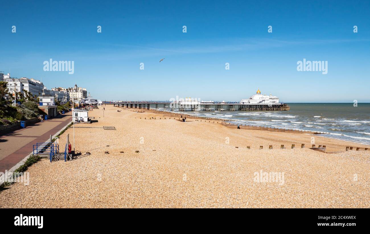 Eastbourne promenade hi-res stock photography and images - Alamy