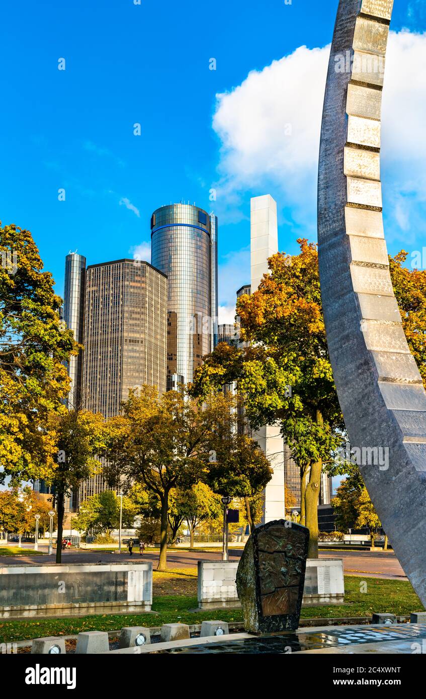 Transcending, Michigan Labor Legacy Monument at Hart Plaza in Downtown ...