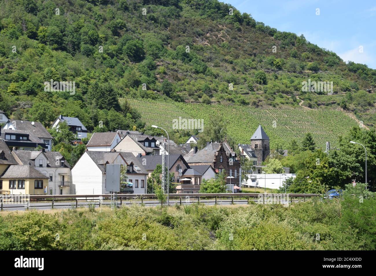 waterfront of Mosel valley village Treis-Karden Stock Photo - Alamy