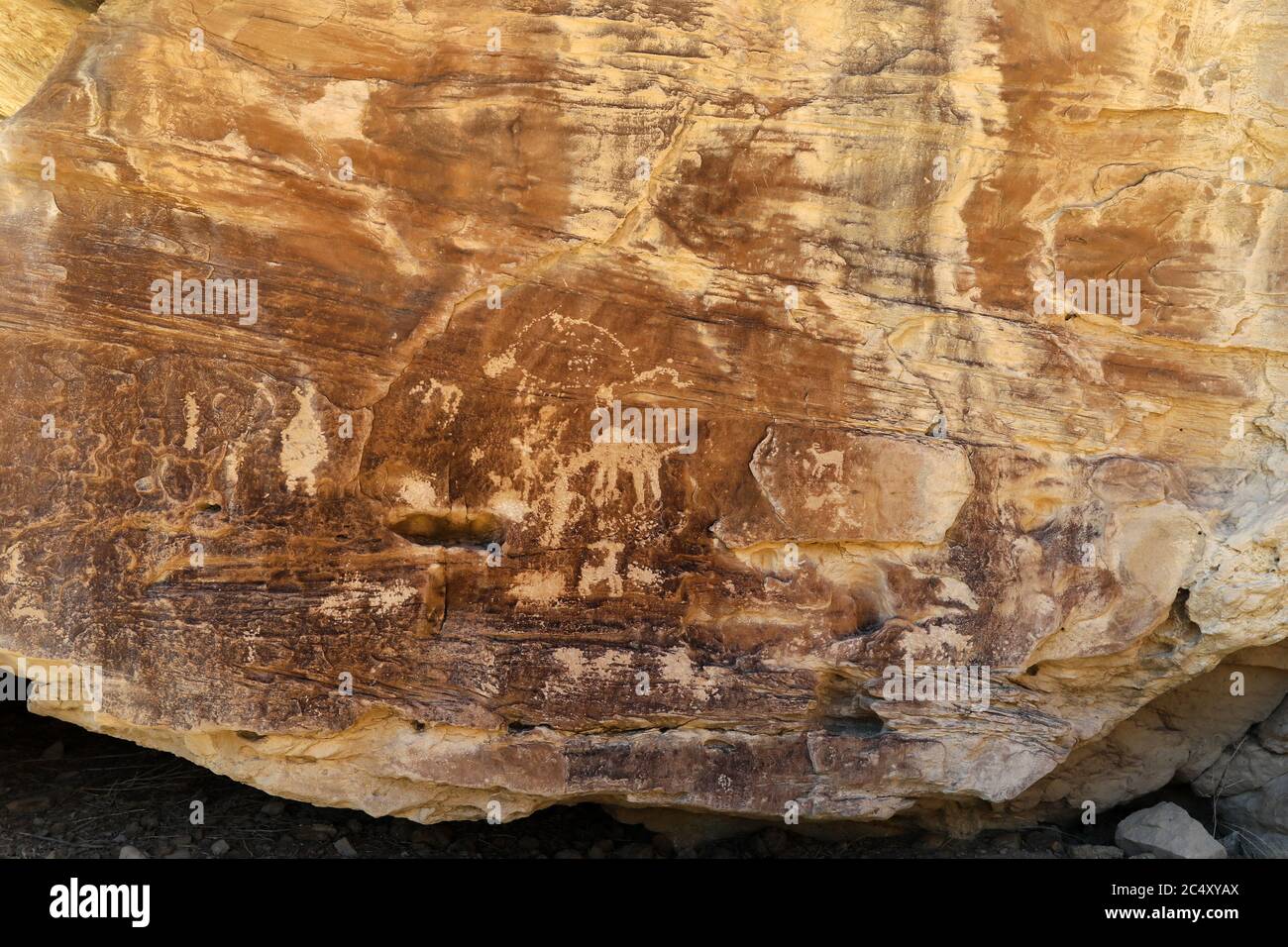 Ancient Native American Indian rock art petroglyph Utah 1405. Nine Mile ...