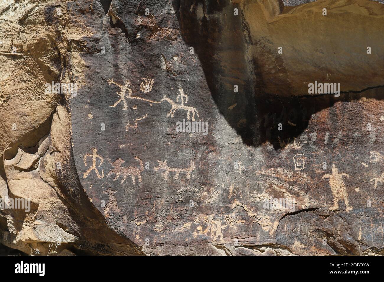 Native American Indian rock art petroglyph horse vandalism Utah 1370 ...