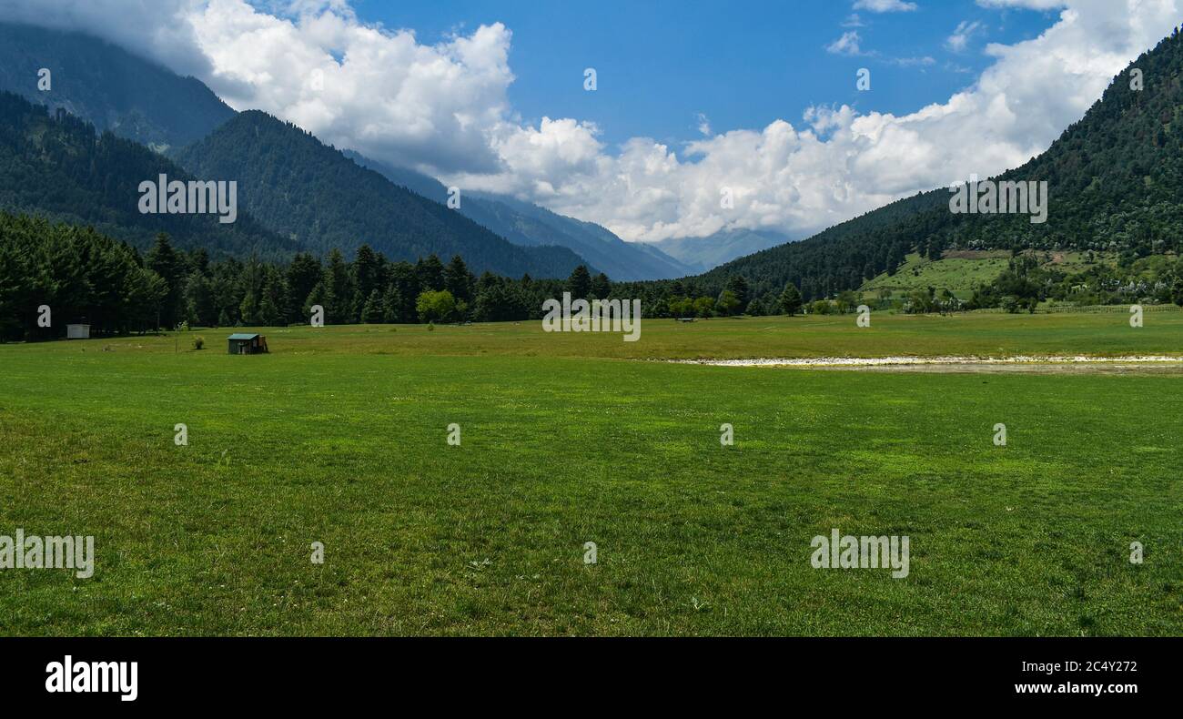 An eye catching landscape view at Pahalgam Kashmir India Stock Photo ...