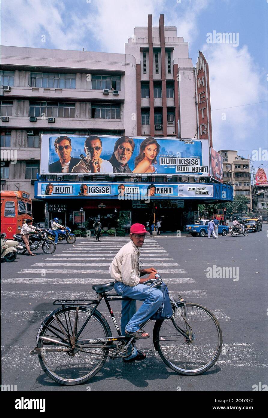 Street scene in India Stock Photo - Alamy