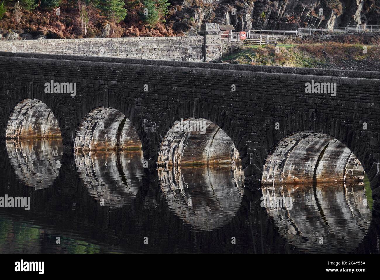 Garreg ddu dam hi-res stock photography and images - Alamy