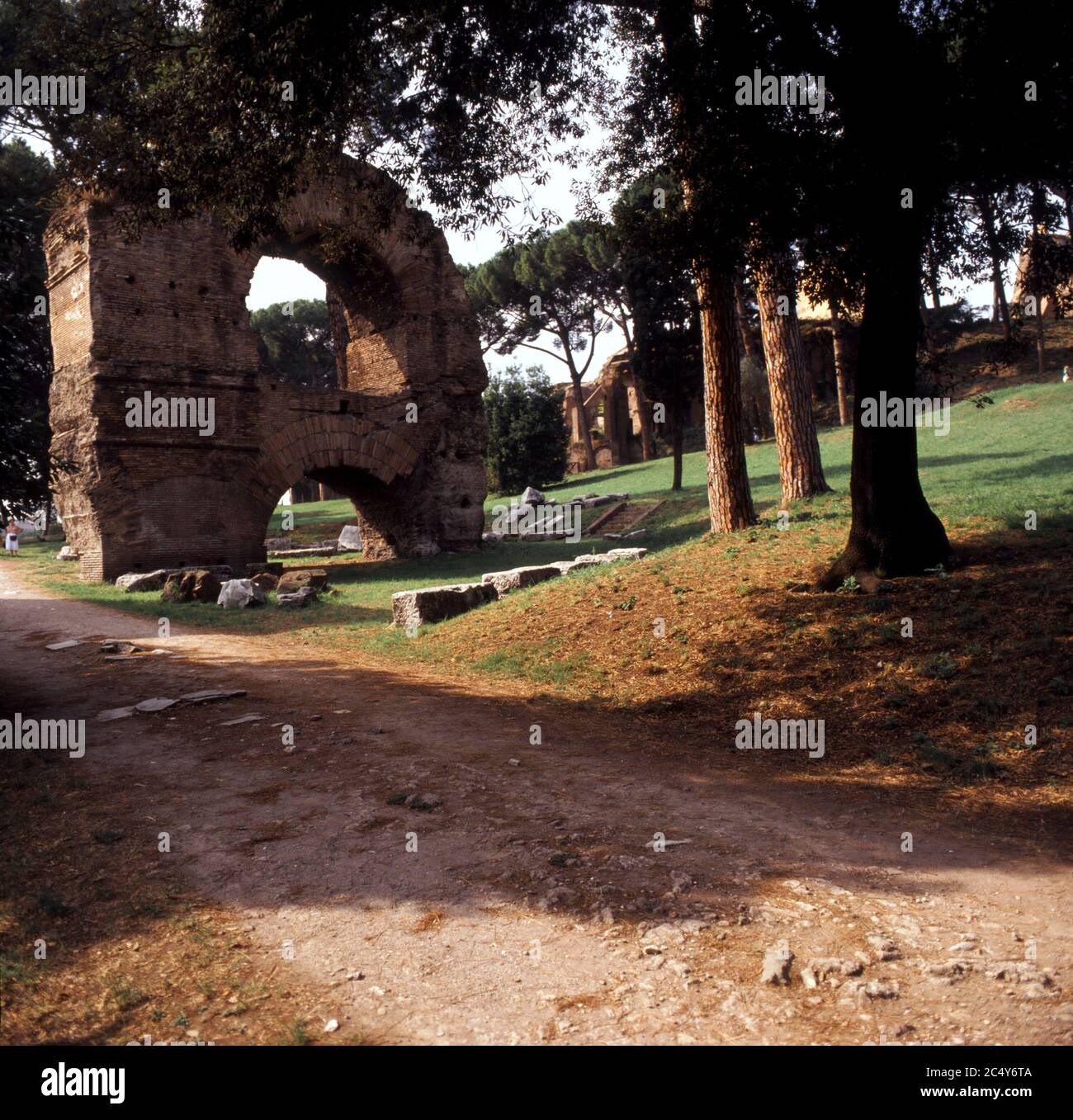 Archaeology architecture palatine palatino ruins rome roma hi-res stock ...