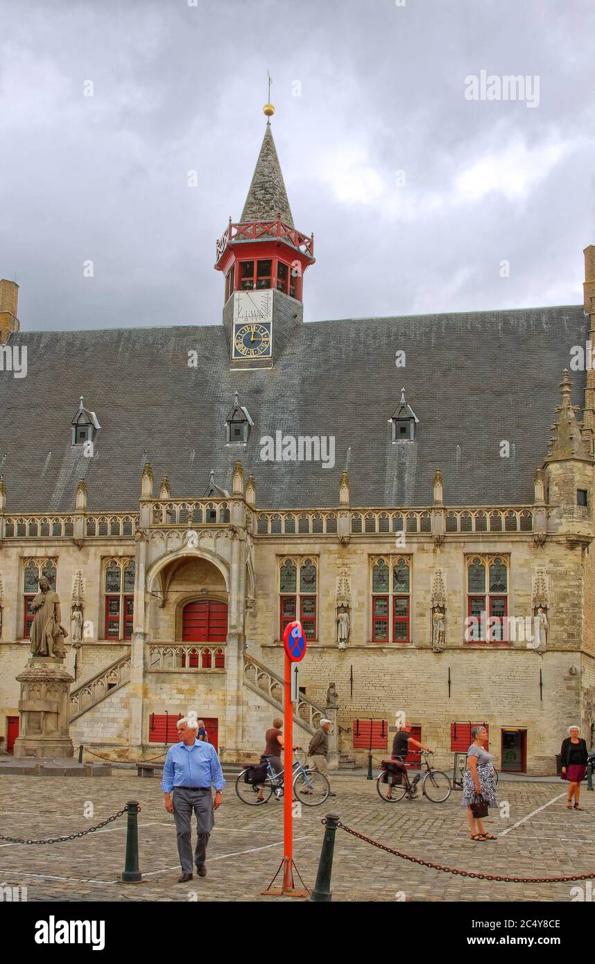 Town Hall, 1464, Market Square, bell tower, old stone building, red ...