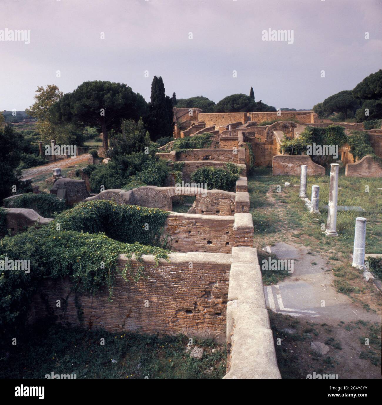 Ostia antica italie hi-res stock photography and images - Alamy