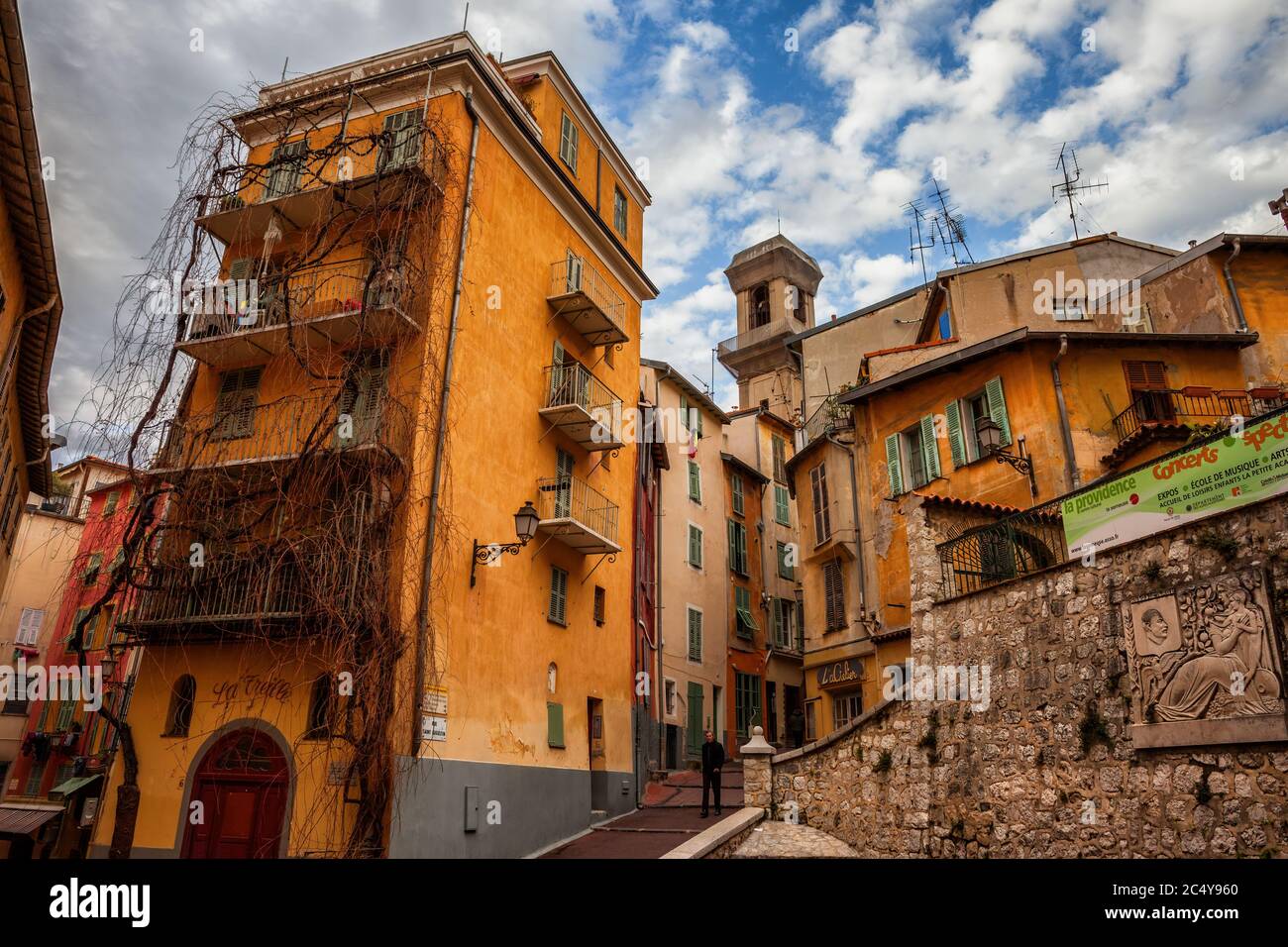 Old french houses hi-res stock photography and images - Alamy