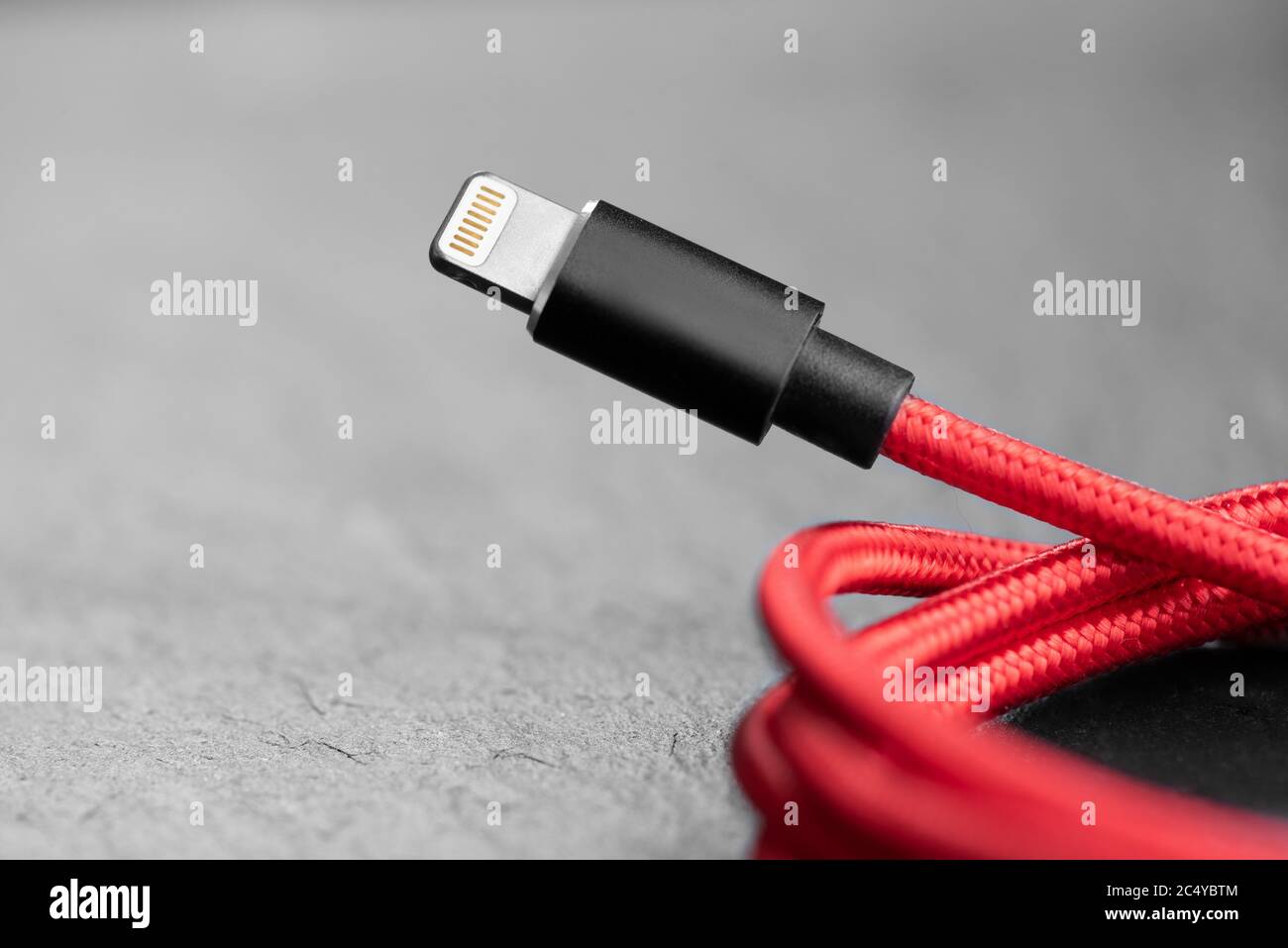 Lightning connector lightning port hi-res stock photography and images ...