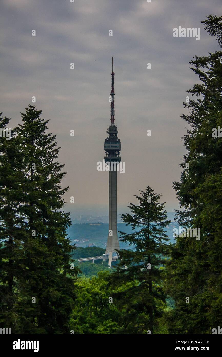 Avala Tower (Avalski toranj) Belgrade, Serbia Stock Photo - Alamy