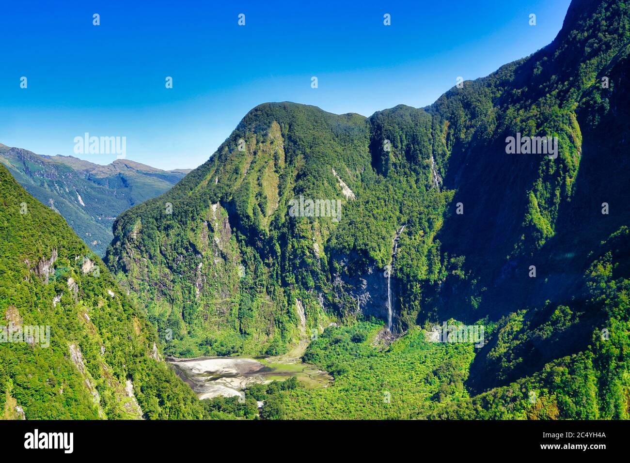 Hanging valley hi-res stock photography and images - Alamy
