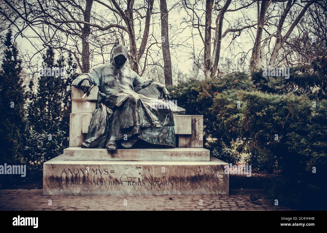 Statue Anonymous Budapest Hungary Stock Photo - Alamy