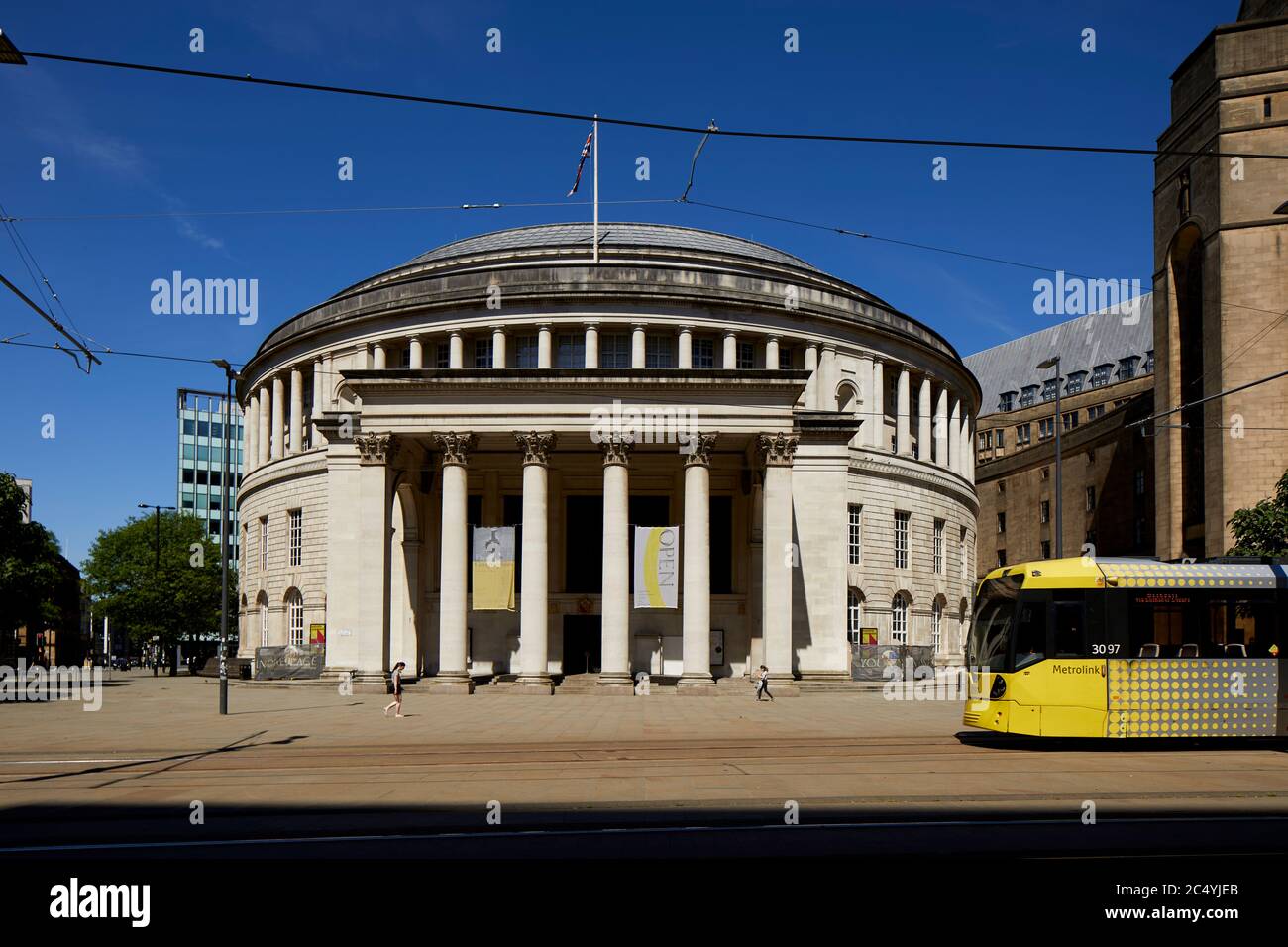 Manchester city centre landmark dome shaped sandstone manchester ...