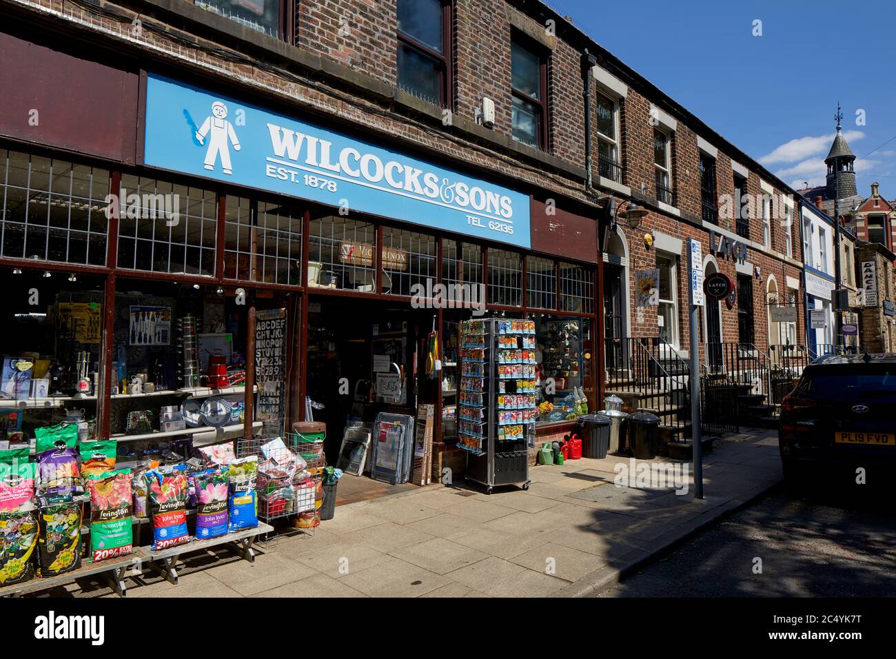 Town hardware hi-res stock photography and images - Alamy